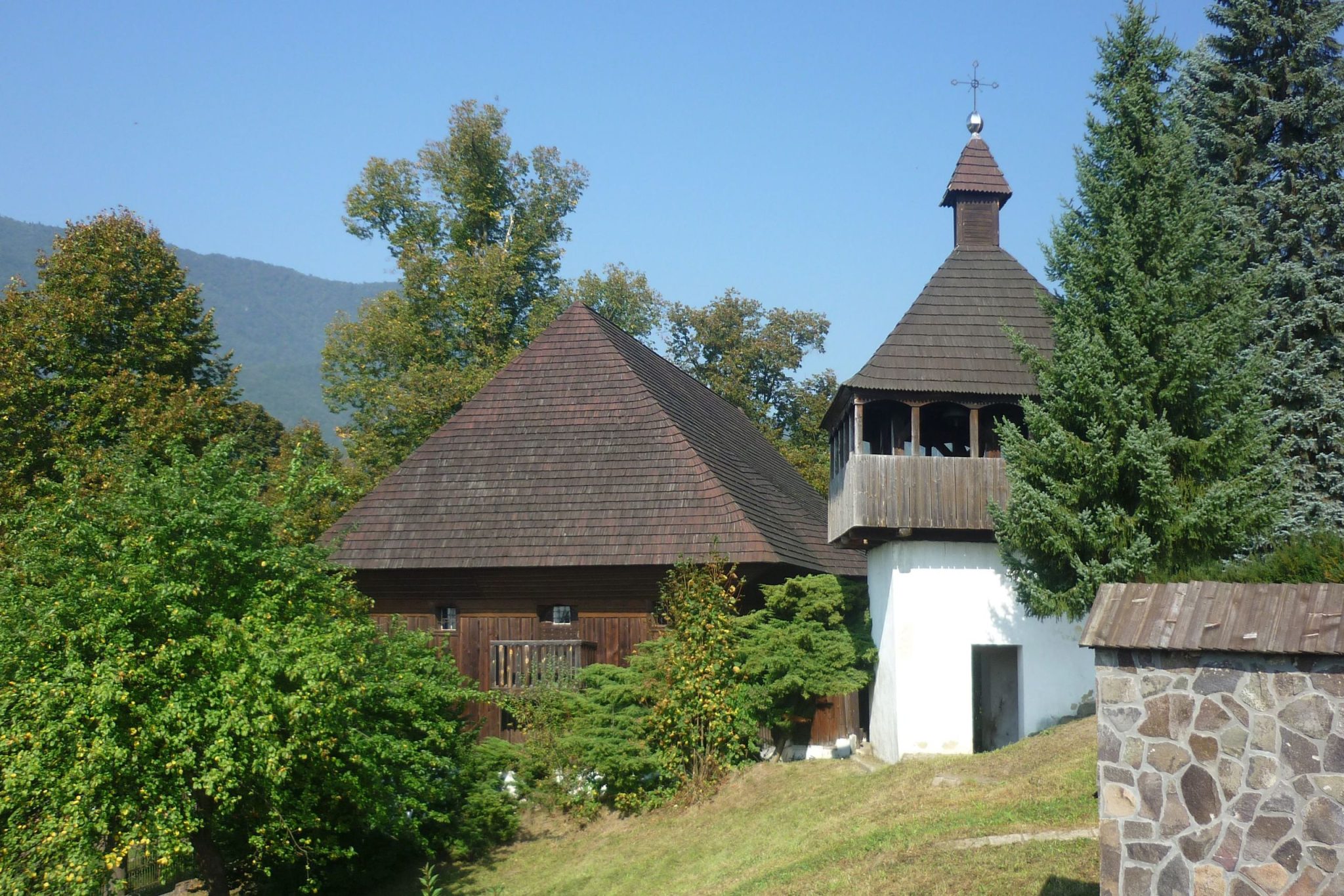 ISTEBNÉ: Vianoce s láskou pre babku a dedka | SlovenskoVeciVerejne.com